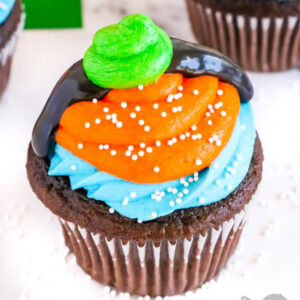 100 Plus Disney Cupcakes Themed by the Happiest Place on Earth ...